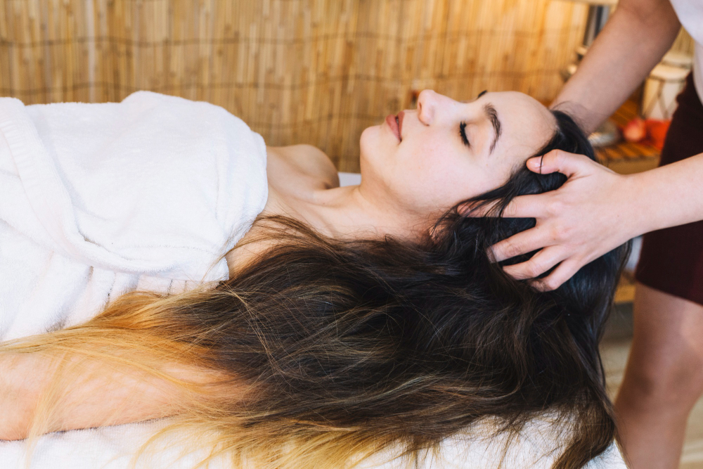 5 Intriguing Reasons Why Scalp Massages Feel So Good | Lifestyle Chatter